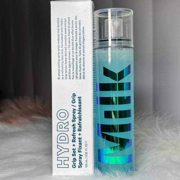 Milk Makeup | Makeup | Milk Makeup Hydro Grip Set Refresh Setting Spray ...